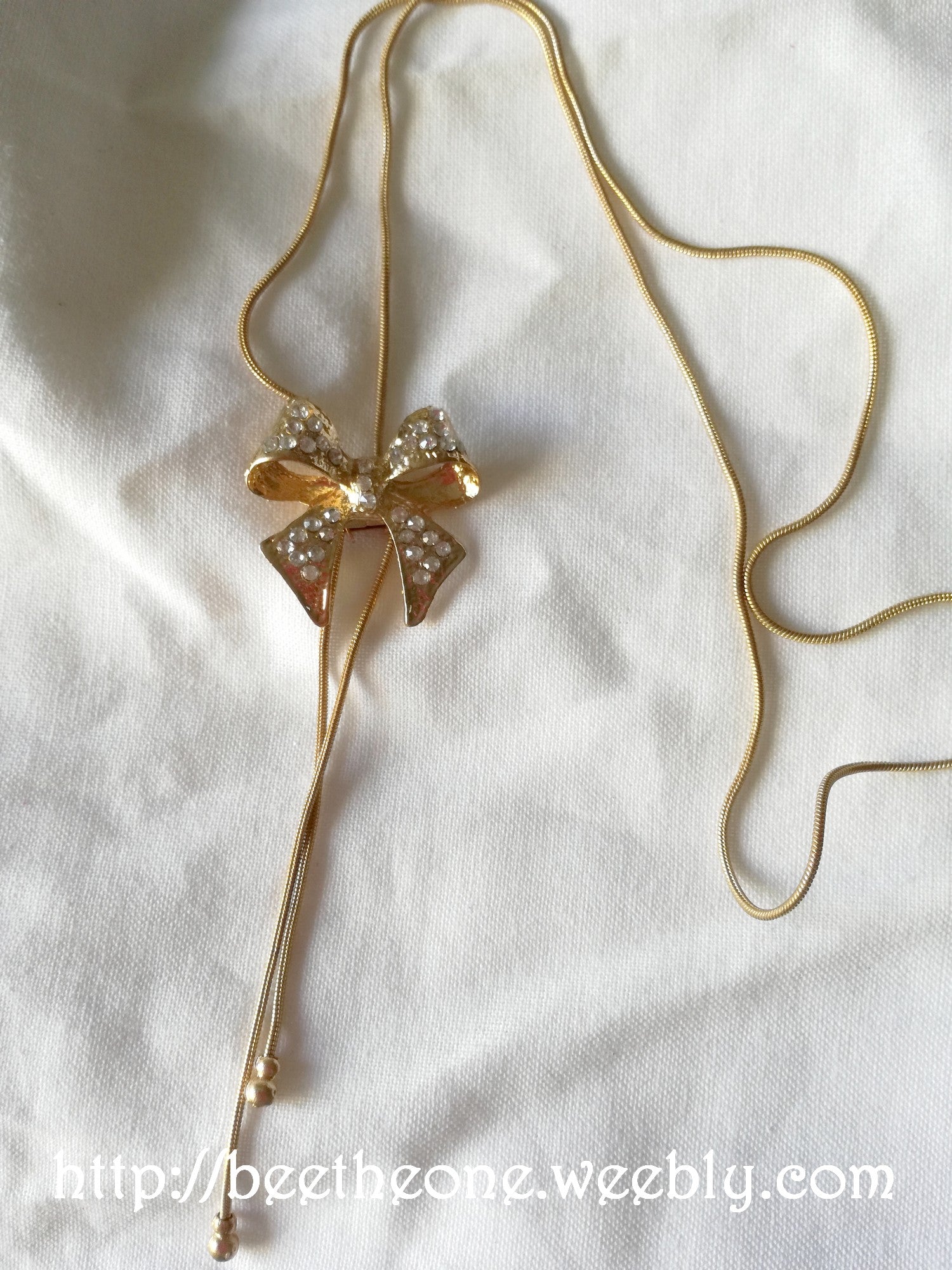 Colliers – Bee the One